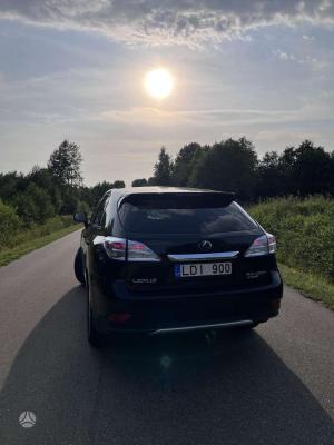 Melns Lexus RX 450h 2012 Viļņa, ar dzinēja tilpumu 3.46 L un nobraukumu 390 tūkst. km par 10000 €, foto 5 vietnē AUTOMOTO.COM.LV