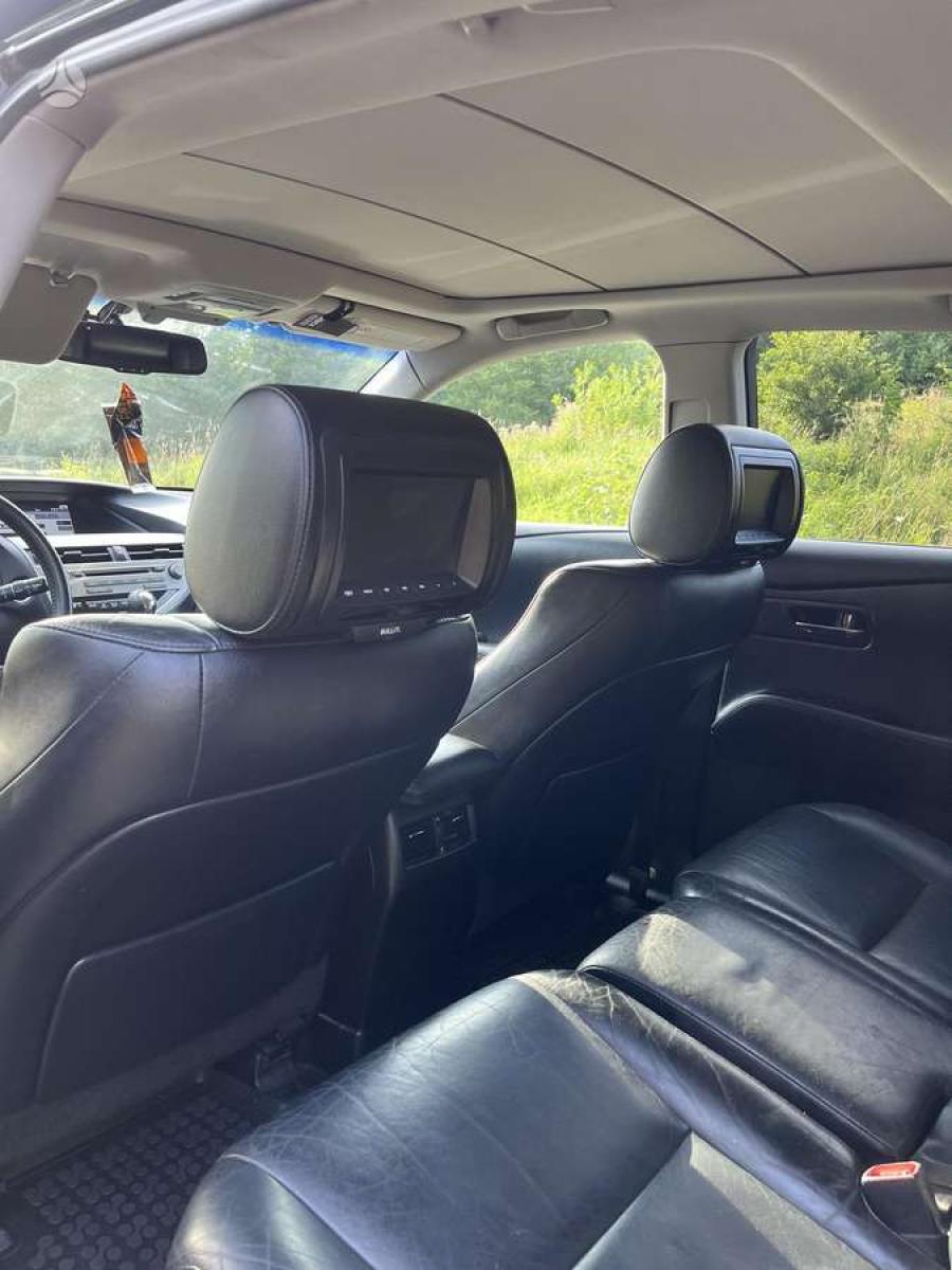Melns Lexus RX 450h 2012 Viļņa, ar dzinēja tilpumu 3.46 L un nobraukumu 390 tūkst. km par 10000 €, foto 10 vietnē AUTOMOTO.COM.LV
