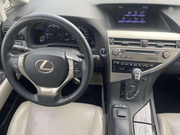 Black Lexus RX 450h 2012 in Vilnius, with an engine capacity of 3.46 L and mileage of 170 thousand km for 14950 €, photo 8 on AUTOMOTO.COM.LV