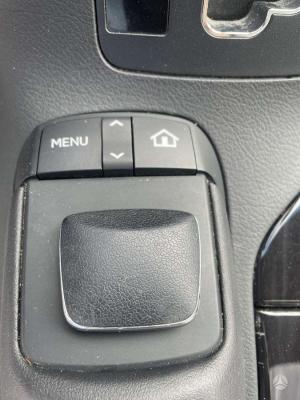 Melns Lexus RX 450h 2012 Viļņa, ar dzinēja tilpumu 3.46 L un nobraukumu 170 tūkst. km par 14950 €, foto 17 vietnē AUTOMOTO.COM.LV