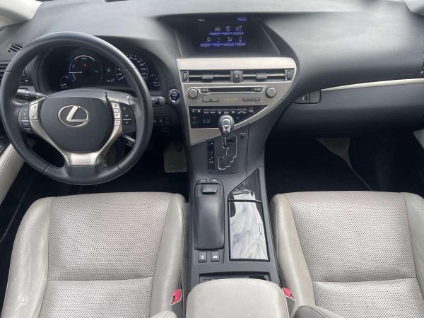 Black Lexus RX 450h 2012 in Vilnius, with an engine capacity of 3.46 L and mileage of 170 thousand km for 14950 €, photo 7 on AUTOMOTO.COM.LV