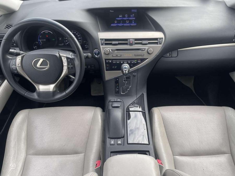 Black Lexus RX 450h 2012 in Vilnius, with an engine capacity of 3.46 L and mileage of 170 thousand km for 14950 €, photo 8 on AUTOMOTO.COM.LV