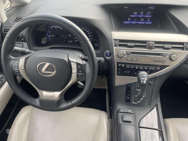 Black Lexus RX 450h 2012 in Vilnius, with an engine capacity of 3.46 L and mileage of 170 thousand km for 14950 €, photo 8 on AUTOMOTO.COM.LV