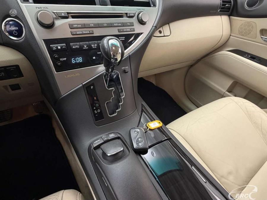 Black Lexus RX 450h 2012 in Vilnius, with an engine capacity of 3.46 L and mileage of 351 thousand km for 7900 €, photo 30 on AUTOMOTO.COM.LV