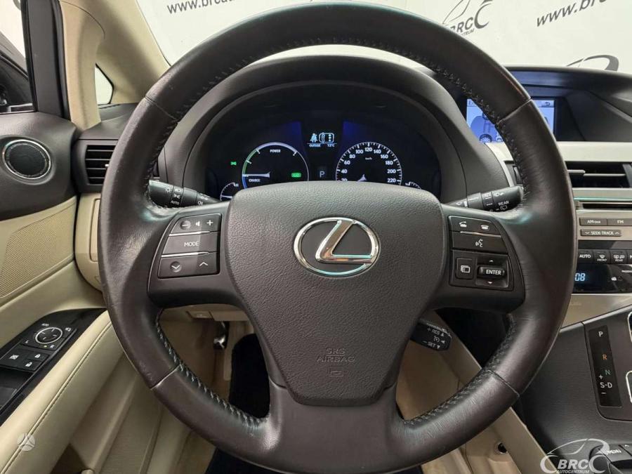 Black Lexus RX 450h 2012 in Vilnius, with an engine capacity of 3.46 L and mileage of 351 thousand km for 7900 €, photo 32 on AUTOMOTO.COM.LV