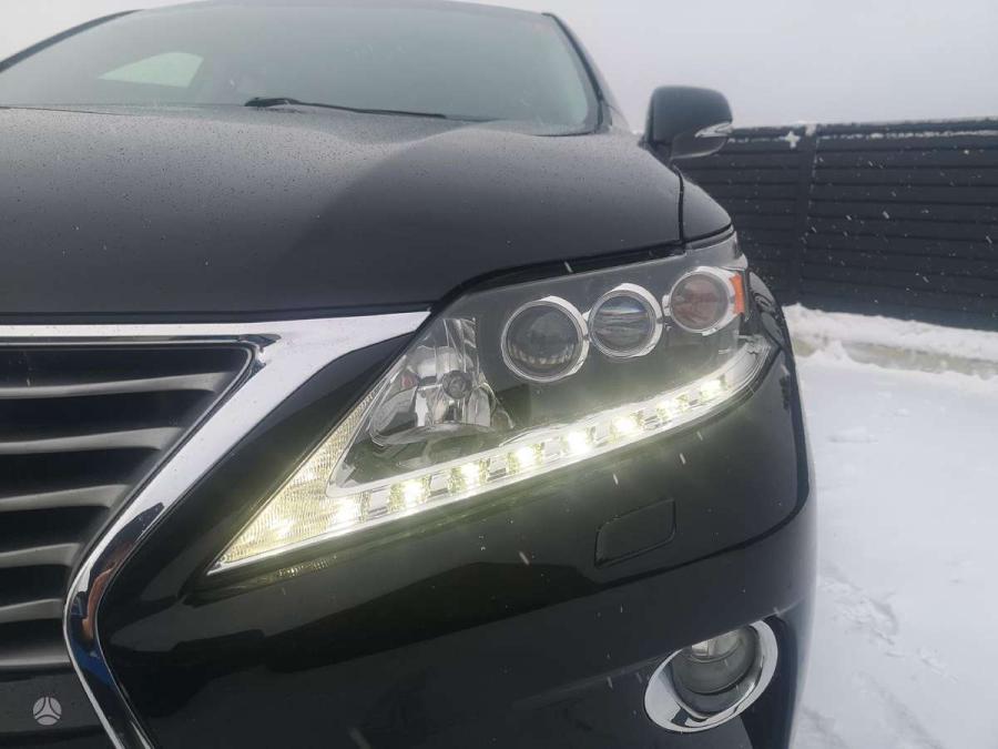 Black Lexus RX 450h 2013 in Vilnius, with an engine capacity of 3.50 L and mileage of 223 thousand km for 15900 €, photo 11 on AUTOMOTO.COM.LV