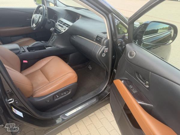 Melns Lexus RX 450h 2013 Viļņa, ar dzinēja tilpumu 3.50 L un nobraukumu 169 tūkst. km par 15850 €, foto 9 vietnē AUTOMOTO.COM.LV