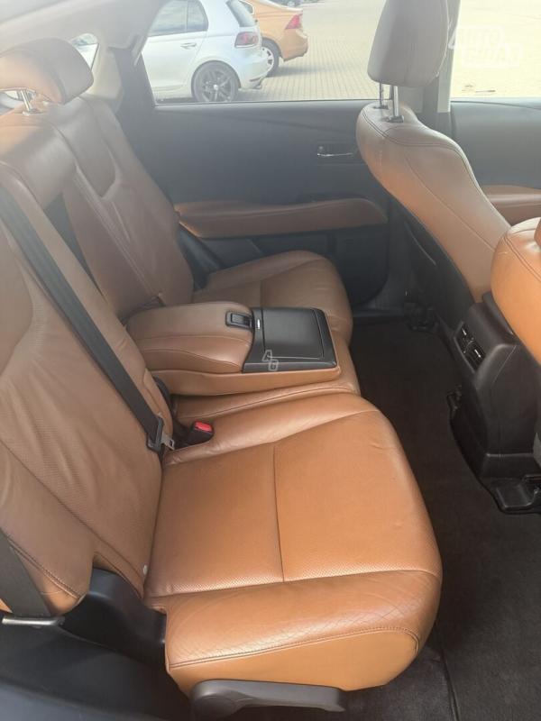 Melns Lexus RX 450h 2013 Viļņa, ar dzinēja tilpumu 3.50 L un nobraukumu 169 tūkst. km par 15850 €, foto 10 vietnē AUTOMOTO.COM.LV