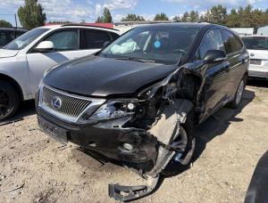 Black Lexus RX 450h 2013 in Siauliai, with an engine capacity of 3.50 L and mileage of 229 thousand km for 5750 €, photo 4 on AUTOMOTO.COM.LV