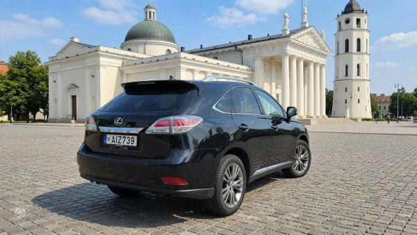 Melns Lexus RX 450h 2013 Viļņa, ar dzinēja tilpumu 3.46 L un nobraukumu 184 tūkst. km par 14700 €, foto 2 vietnē AUTOMOTO.COM.LV