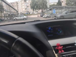 Melns Lexus RX 450h 2013 Alīta, ar dzinēja tilpumu 3.50 L un nobraukumu 226 tūkst. km par 15100 €, foto 4 vietnē AUTOMOTO.COM.LV
