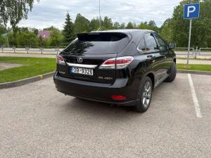 Black Lexus RX 450h 2013 in Vilnius, with an engine capacity of 3.46 L and mileage of 251 thousand km for 16698 €, photo 7 on AUTOMOTO.COM.LV