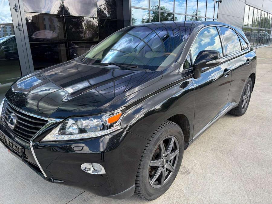 Black Lexus RX 450h 2014 in Panevezys, with an engine capacity of 3.46 L and mileage of 194 thousand km for 15600 €, photo 3 on AUTOMOTO.COM.LV