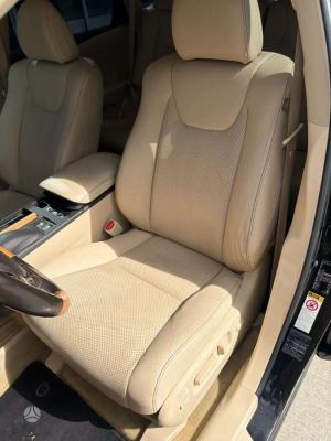 Black Lexus RX 450h 2014 in Panevezys, with an engine capacity of 3.46 L and mileage of 194 thousand km for 15600 €, photo 15 on AUTOMOTO.COM.LV