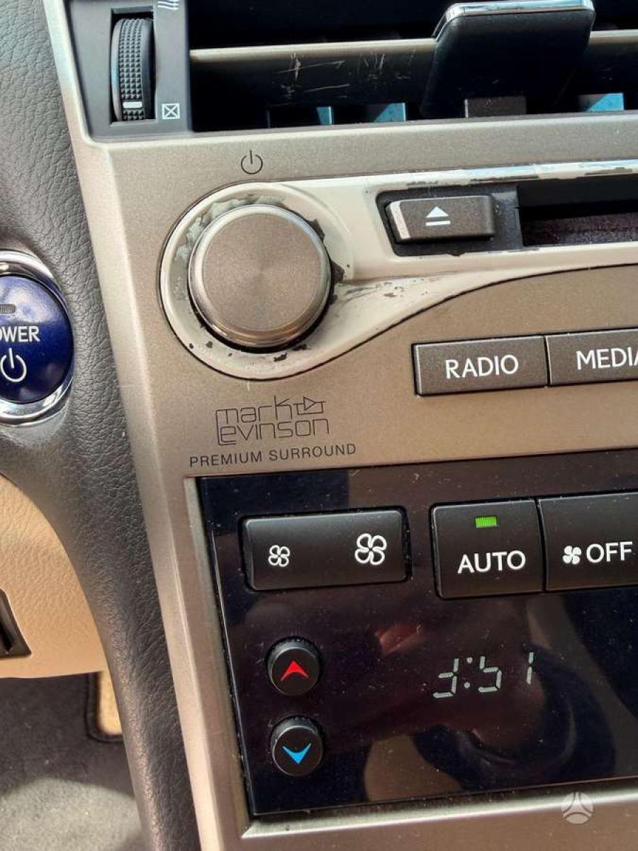 Black Lexus RX 450h 2014 in Panevezys, with an engine capacity of 3.46 L and mileage of 194 thousand km for 15600 €, photo 19 on AUTOMOTO.COM.LV