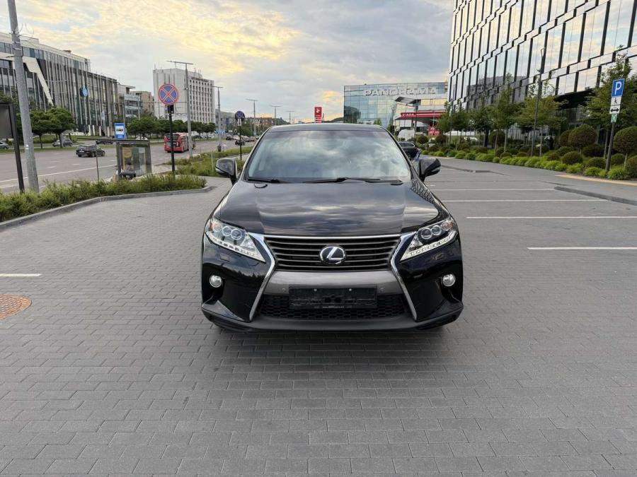 Melns Lexus RX 450h 2014 Viļņa, ar dzinēja tilpumu 3.46 L un nobraukumu 290 tūkst. km par 13300 €, foto 5 vietnē AUTOMOTO.COM.LV