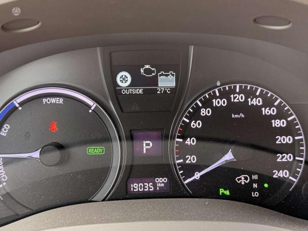 Black Lexus RX 450h 2014 in Kaunas, with an engine capacity of 3.46 L and mileage of 190 thousand km for 18000 €, photo 6 on AUTOMOTO.COM.LV