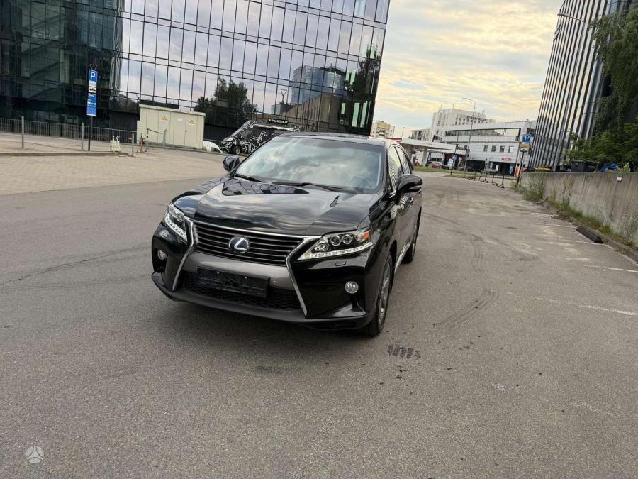 Melns Lexus RX 450h 2014 Viļņa, ar dzinēja tilpumu 3.30 L un nobraukumu 292 tūkst. km par 13200 €, foto 3 vietnē AUTOMOTO.COM.LV