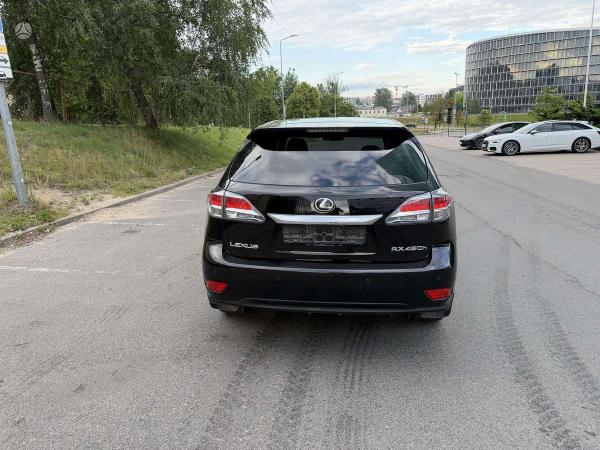 Black Lexus RX 450h 2014 in Vilnius, with an engine capacity of 3.30 L and mileage of 292 thousand km for 13200 €, photo 4 on AUTOMOTO.COM.LV