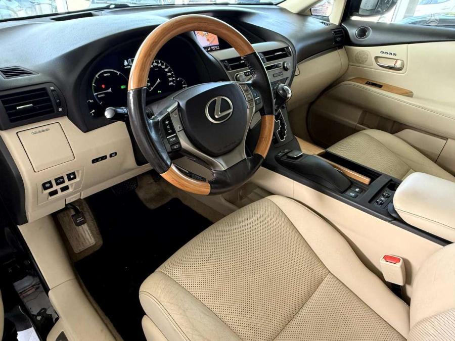 Melns Lexus RX 450h 2014 Panevēža, ar dzinēja tilpumu 3.46 L un nobraukumu 194 tūkst. km par 15900 €, foto 15 vietnē AUTOMOTO.COM.LV