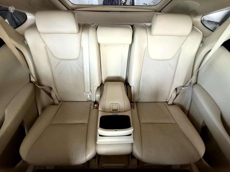 Melns Lexus RX 450h 2014 Panevēža, ar dzinēja tilpumu 3.46 L un nobraukumu 194 tūkst. km par 15900 €, foto 29 vietnē AUTOMOTO.COM.LV