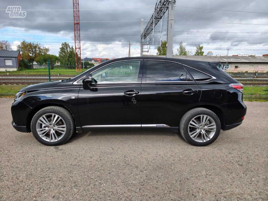 Black Lexus RX 450h 2015 in Siauliai, with an engine capacity of 3.50 L and mileage of 147 thousand km for 15900 €, photo 9 on AUTOMOTO.COM.LV