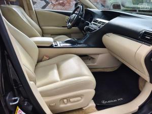 Black Lexus RX 450h 2015 in Siauliai, with an engine capacity of 3.50 L and mileage of 147 thousand km for 15900 €, photo 14 on AUTOMOTO.COM.LV