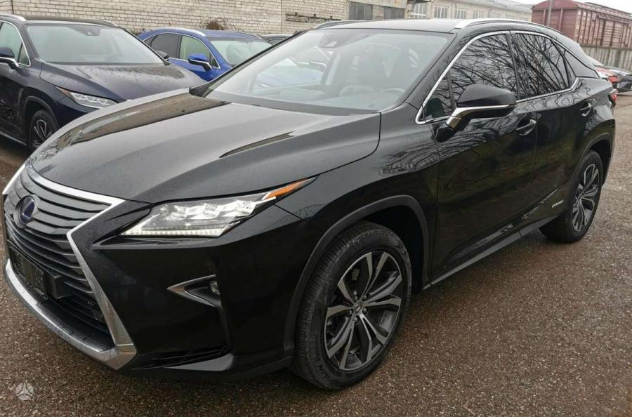 Melns Lexus RX 450h 2016 Viļņa, ar dzinēja tilpumu 3.50 L un nobraukumu 212 tūkst. km par 24700 €, foto 1 vietnē AUTOMOTO.COM.LV