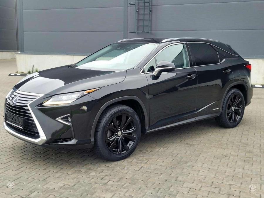 Black Lexus RX 450h 2016 in Siauliai, with an engine capacity of 3.46 L and mileage of 130 thousand km for 27200 €, photo 2 on AUTOMOTO.COM.LV