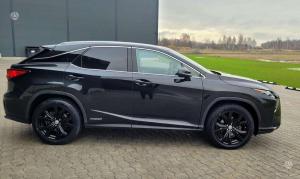 Black Lexus RX 450h 2016 in Siauliai, with an engine capacity of 3.46 L and mileage of 130 thousand km for 27200 €, photo 5 on AUTOMOTO.COM.LV