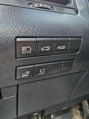 Black Lexus RX 450h 2016 in Vilnius, with an engine capacity of 3.46 L and mileage of 154 thousand km for 33555 €, photo 22 on AUTOMOTO.COM.LV