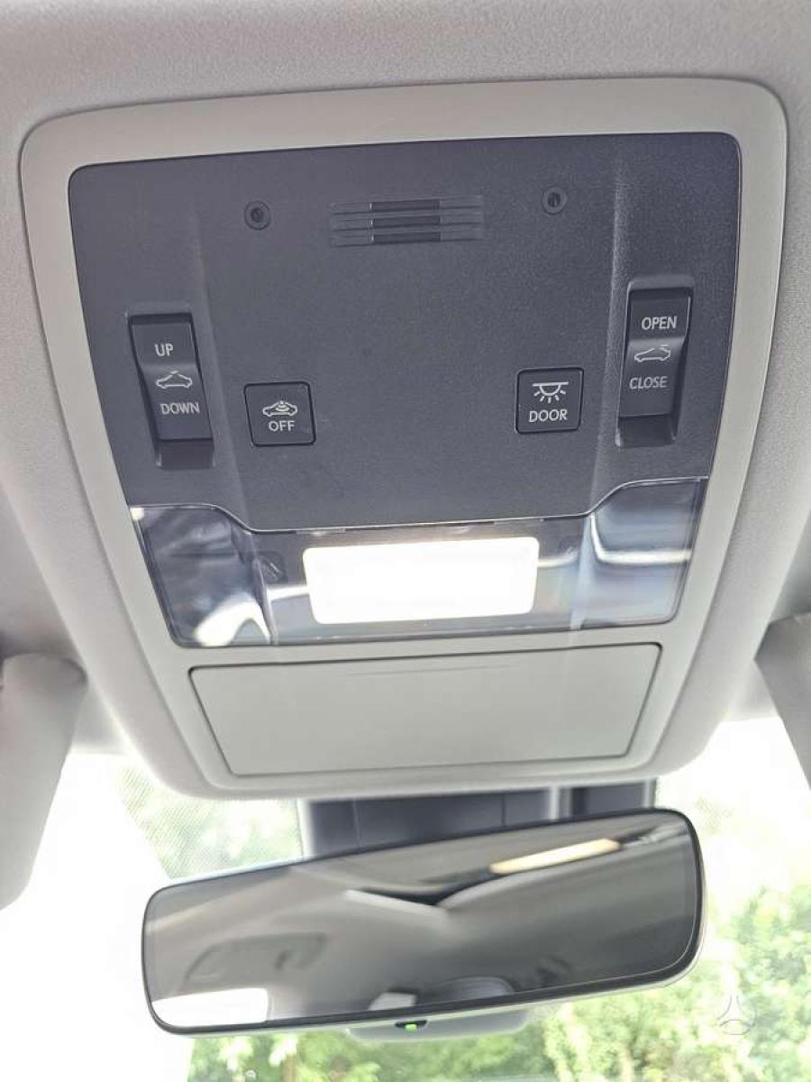 Black Lexus RX 450h 2016 in Vilnius, with an engine capacity of 3.46 L and mileage of 154 thousand km for 33555 €, photo 34 on AUTOMOTO.COM.LV