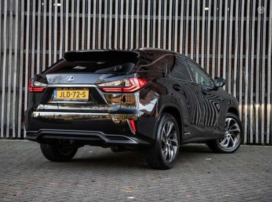 Black Lexus RX 450h 2016 in Vilnius, with an engine capacity of 3.46 L and mileage of 154 thousand km for 33555 €, photo 52 on AUTOMOTO.COM.LV