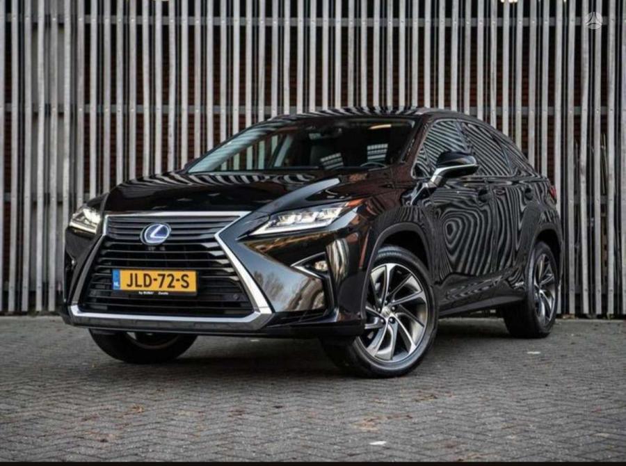 Black Lexus RX 450h 2016 in Vilnius, with an engine capacity of 3.46 L and mileage of 154 thousand km for 33555 €, photo 53 on AUTOMOTO.COM.LV