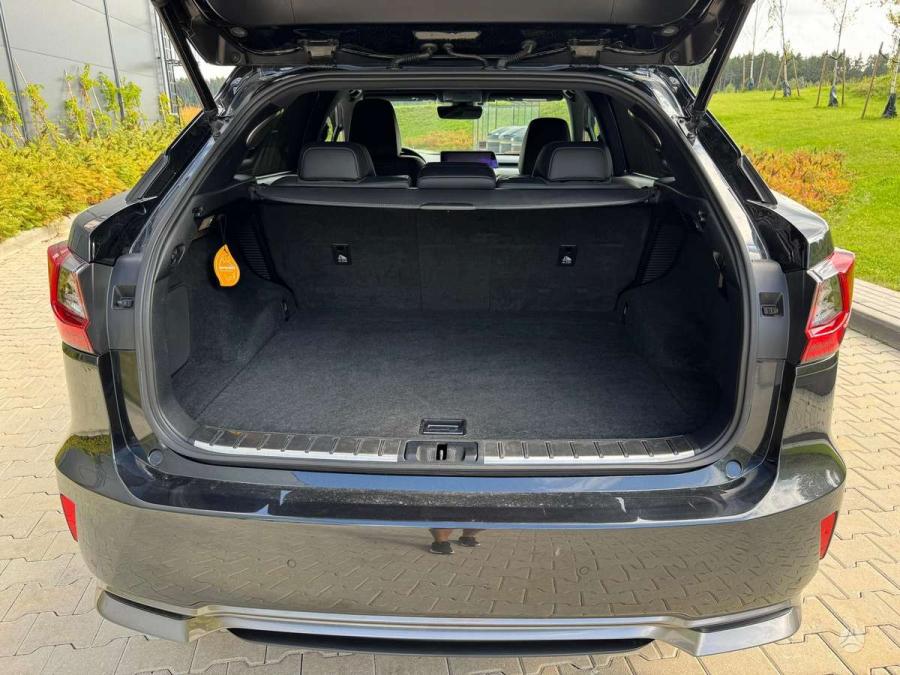Black Lexus RX 450h 2016 in Vilnius, with an engine capacity of 3.46 L and mileage of 184 thousand km for 27200 €, photo 5 on AUTOMOTO.COM.LV