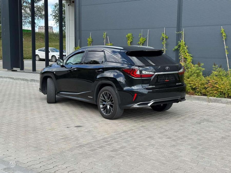 Black Lexus RX 450h 2016 in Vilnius, with an engine capacity of 3.46 L and mileage of 184 thousand km for 27200 €, photo 22 on AUTOMOTO.COM.LV
