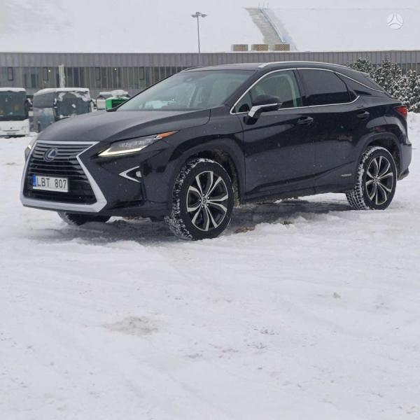 Melns Lexus RX 450h 2017 Šauļi, ar dzinēja tilpumu 3.50 L un nobraukumu 92 tūkst. km par 30900 €, foto 10 vietnē AUTOMOTO.COM.LV