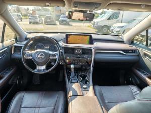 Black Lexus RX 450h 2017 in Siauliai, with an engine capacity of 3.46 L and mileage of 103 thousand km for 29900 €, photo 11 on AUTOMOTO.COM.LV