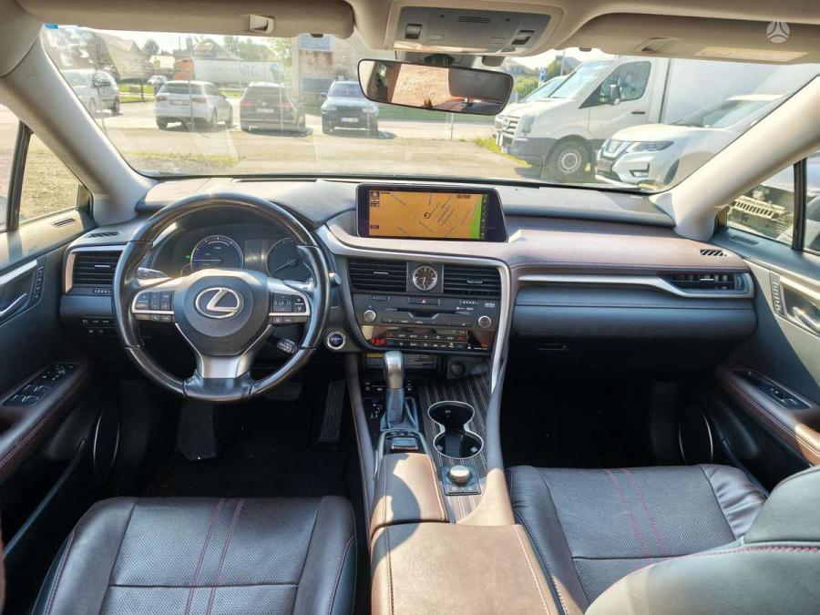 Black Lexus RX 450h 2017 in Siauliai, with an engine capacity of 3.46 L and mileage of 103 thousand km for 29900 €, photo 11 on AUTOMOTO.COM.LV