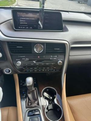 Melns Lexus RX 450h 2017 Viļņa, ar dzinēja tilpumu 0.00 L un nobraukumu 96 tūkst. km par 28500 €, foto 8 vietnē AUTOMOTO.COM.LV