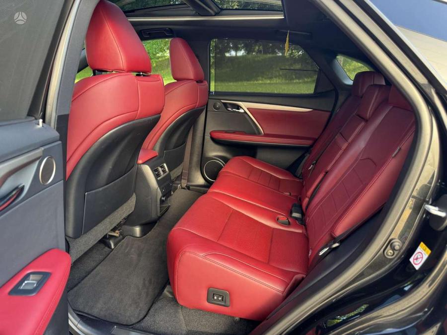 Melns Lexus RX 450h 2017 Alīta, ar dzinēja tilpumu 3.50 L un nobraukumu 233 tūkst. km par 28800 €, foto 11 vietnē AUTOMOTO.COM.LV