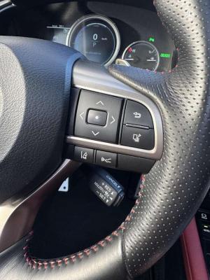 Melns Lexus RX 450h 2017 Alīta, ar dzinēja tilpumu 3.50 L un nobraukumu 233 tūkst. km par 28800 €, foto 23 vietnē AUTOMOTO.COM.LV