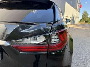 Melns Lexus RX 450h 2017 Alīta, ar dzinēja tilpumu 3.50 L un nobraukumu 233 tūkst. km par 28800 €, foto 37 vietnē AUTOMOTO.COM.LV