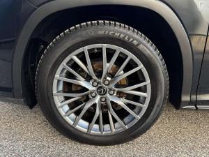 Melns Lexus RX 450h 2017 Alīta, ar dzinēja tilpumu 3.50 L un nobraukumu 233 tūkst. km par 28800 €, foto 38 vietnē AUTOMOTO.COM.LV