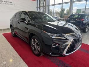 Melns Lexus RX 450h 2017 Šauļi, ar dzinēja tilpumu 3.46 L un nobraukumu 107 tūkst. km par 29900 €, foto 3 vietnē AUTOMOTO.COM.LV