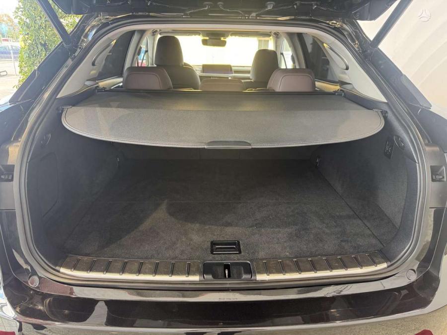 Melns Lexus RX 450h 2017 Šauļi, ar dzinēja tilpumu 3.46 L un nobraukumu 107 tūkst. km par 29900 €, foto 9 vietnē AUTOMOTO.COM.LV