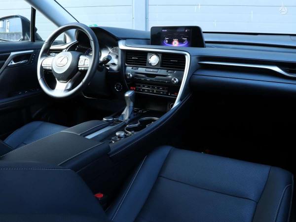 Melns Lexus RX 450h 2017 Daugavpils, ar dzinēja tilpumu 3.46 L un nobraukumu 213 tūkst. km par 25790 €, foto 9 vietnē AUTOMOTO.COM.LV