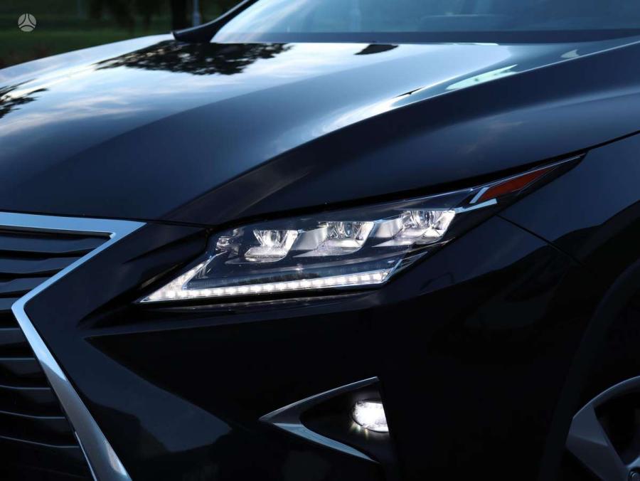 Black Lexus RX 450h 2017 in Daugavpils, with an engine capacity of 3.46 L and mileage of 213 thousand km for 25790 €, photo 29 on AUTOMOTO.COM.LV