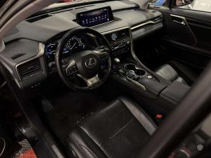 Black Lexus RX 450h 2018 in Vilnius, with an engine capacity of 3.46 L and mileage of 186 thousand km for 32500 €, photo 11 on AUTOMOTO.COM.LV