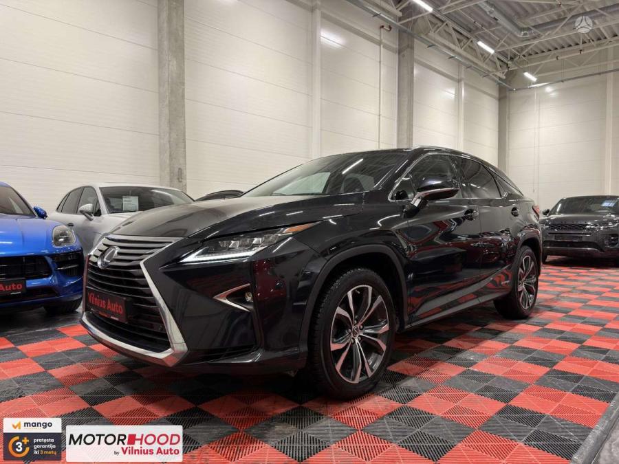 Black Lexus RX 450h 2018 in Vilnius, with an engine capacity of 3.46 L and mileage of 186 thousand km for 30980 €, photo 1 on AUTOMOTO.COM.LV